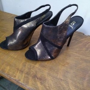 Scene Shoes | Gold Sequin | Poshmark